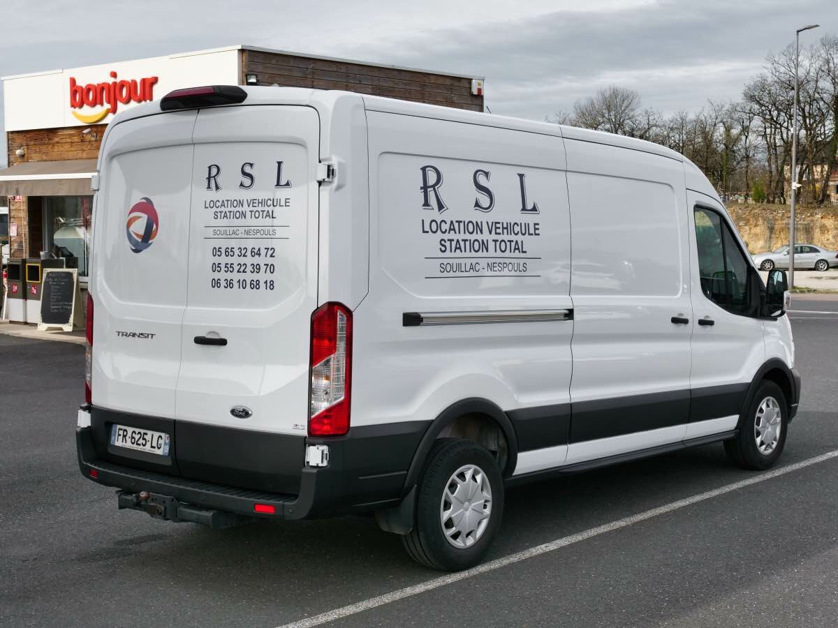 Location Fourgon 12m3 à Brive à partir de 68€ par jour